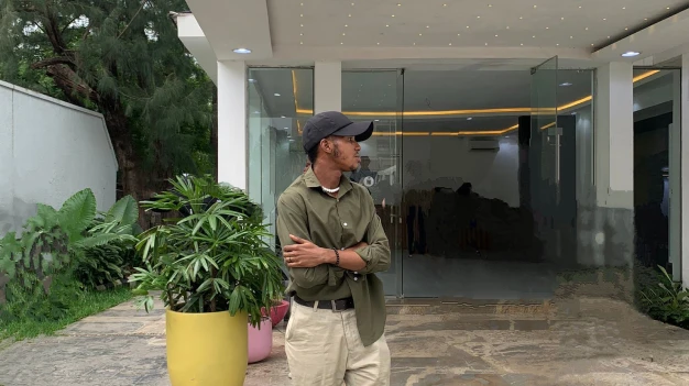 Victor Adeniji | Design Engineer | Folio 25'